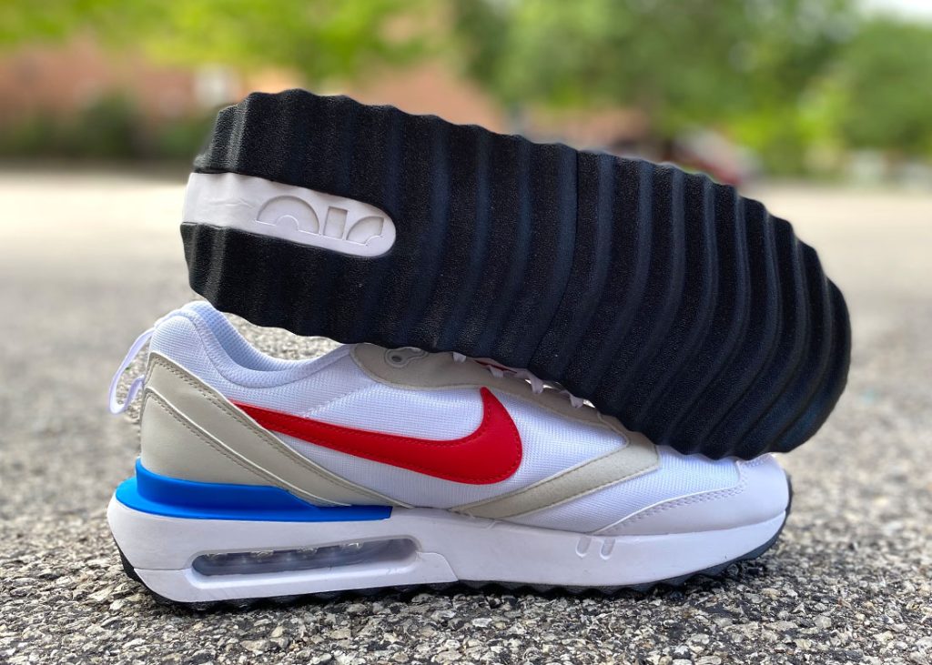 Nike Air Max Dawn Review - Soleracks