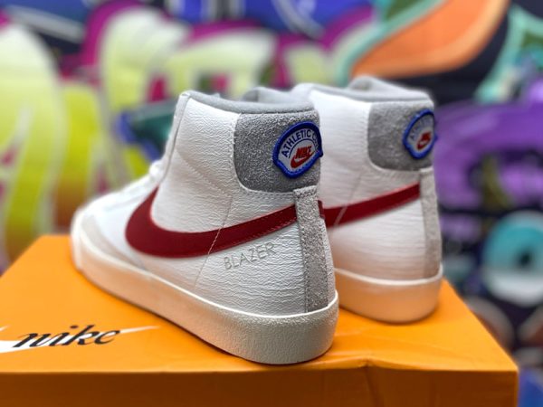 Nike Blazer Mid '77 Review - Soleracks